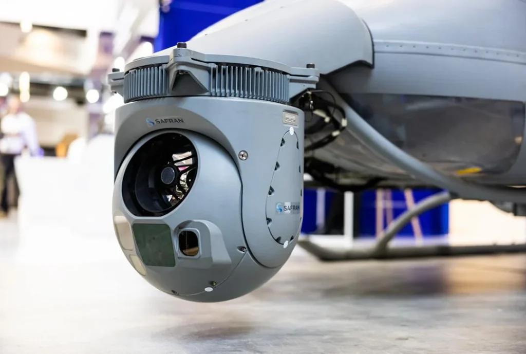 Safran Electronics & Defense firma parceria com HBR Aviação durante HAI ...